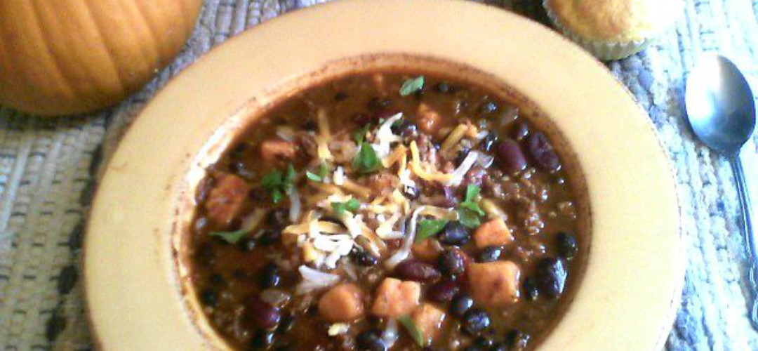Slow Cooker Autumn Chili – Haphazard Homemaker