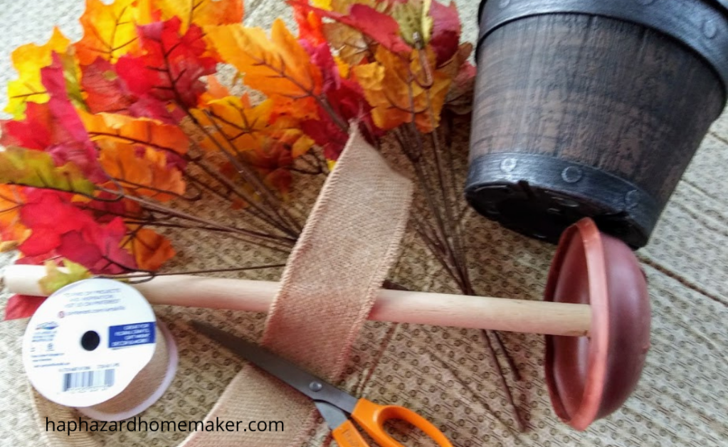 Super Easy Toilet Plunger Fall Tree – Haphazard Homemaker